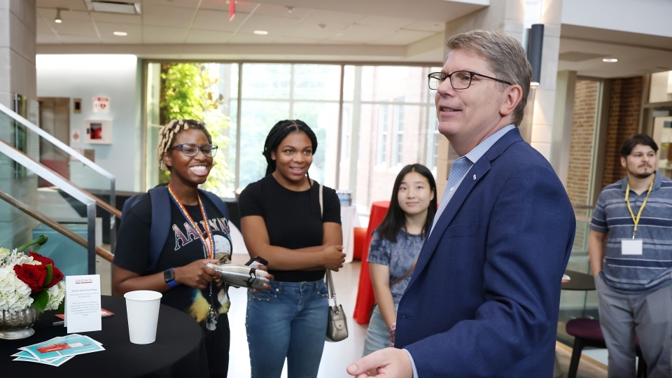 New First-Generation Students and Their Families Welcomed by Faculty and Staff | Davidson